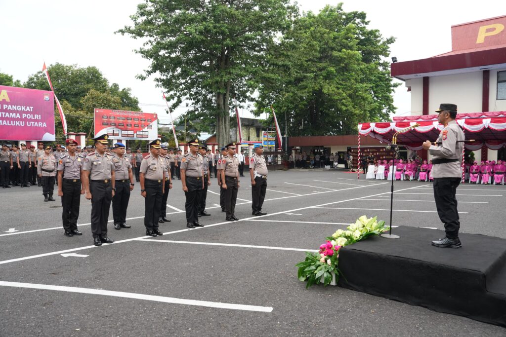 Kapolda Malut Pimpin Upacara Korps Raport Kenaikan Pangkat Periode 1 Juli 2024 – Kompas News